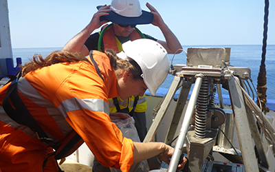 Grabs and Box Corers in Marine Monitoring • Grabs and Box Corers Field ...